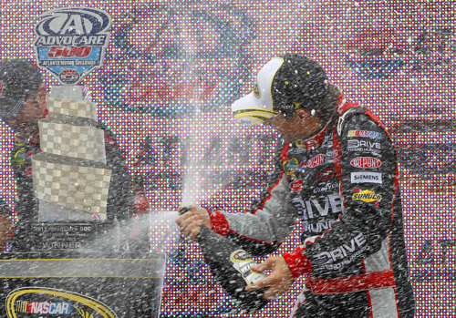 Jeff Gordon - Victory No. 85 Adds To Legend - SpeedwayMedia.com