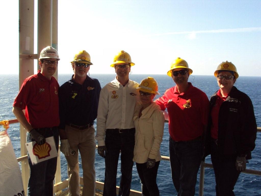 Kurt Busch Visits Shell Oil Platform After Phoenix | SpeedwayMedia.com