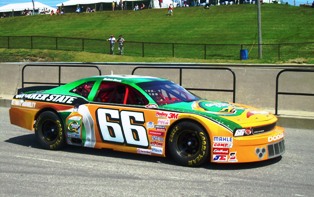 ROBIN BUCK SCORES TOP TEN FINISH | SpeedwayMedia.com