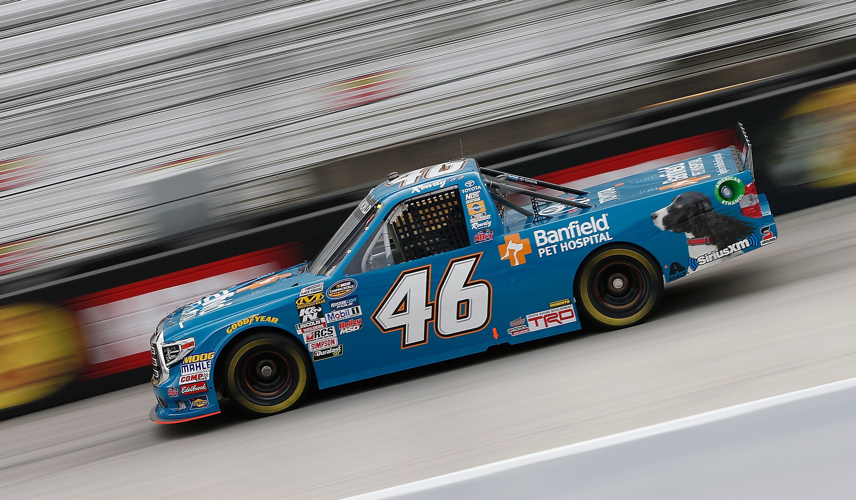 Kyle Busch Fastest in Final Truck Practice at Bristol | SpeedwayMedia.com